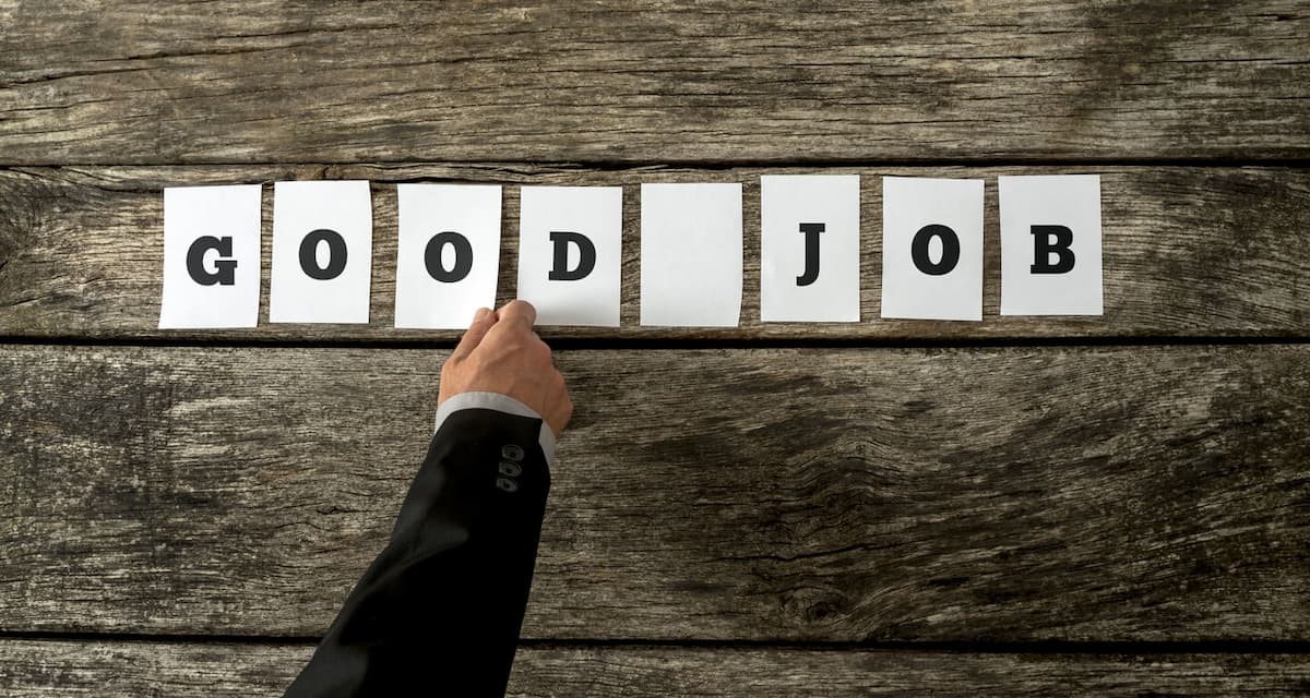 How to Give Kudos to the Team the Right Way | Peer Recognition